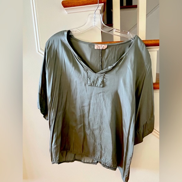 sofia | Tops | Sofia Rich Sage One Size Top | Poshmark